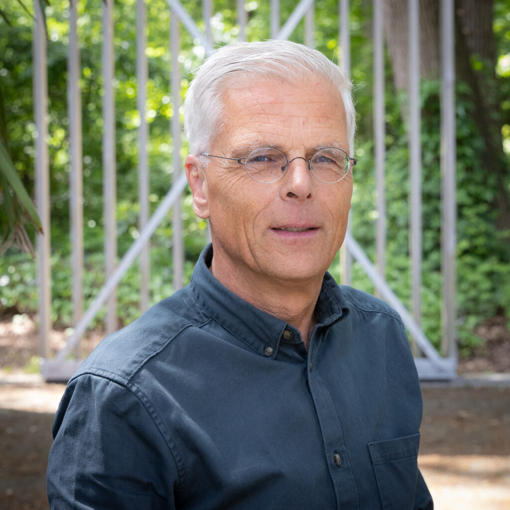 James Loopbaan – Beveiliging